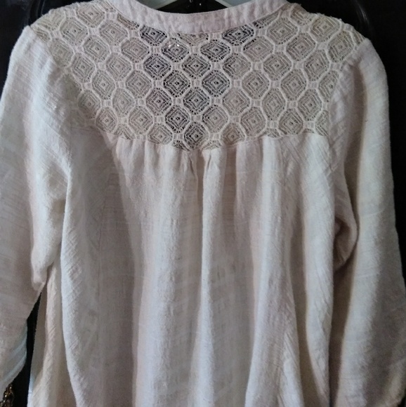 Umgee | Tops | Umgee Cream Colored Tunic Sharkbite Hem Pockets | Poshmark